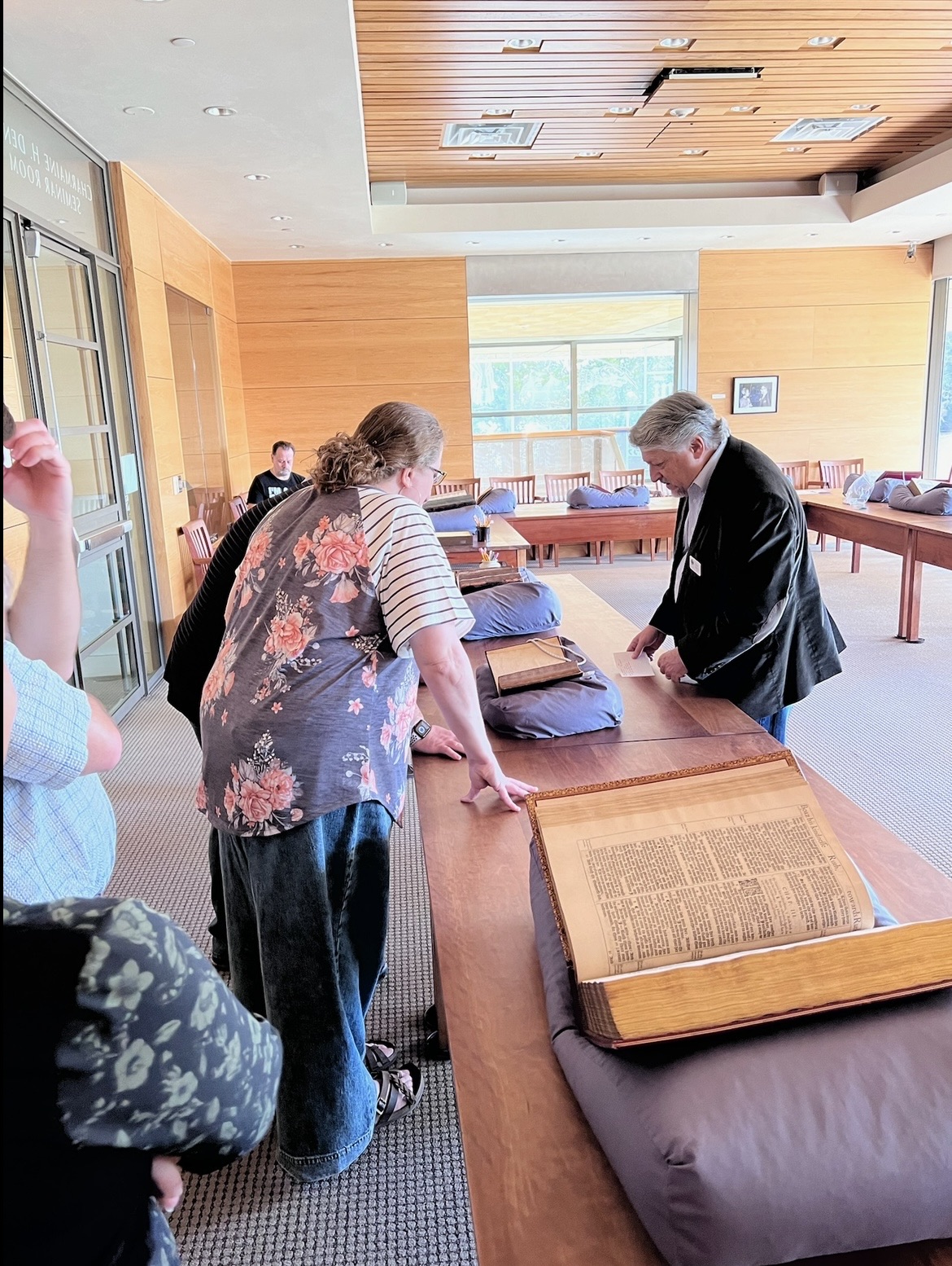 Seminarians Make Annual Visit to the Harry Ransom Center at UT Austin ...